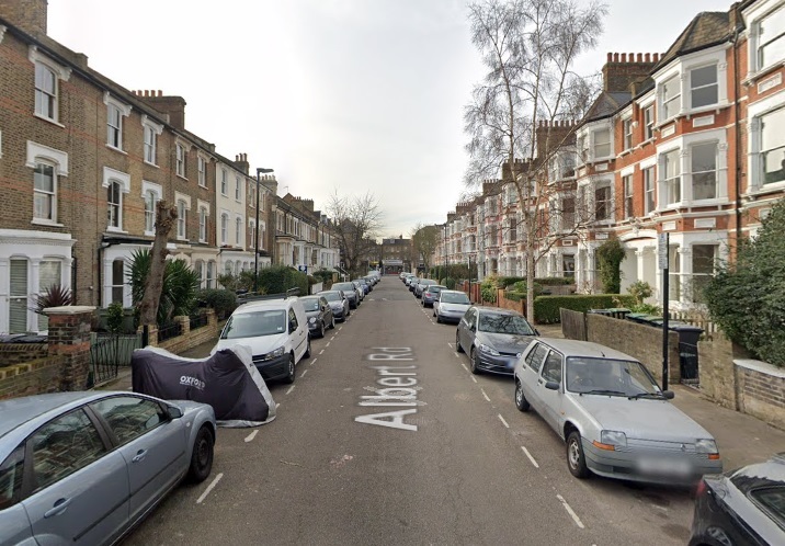 Murder probe launched after man stabbed to death in Stroud Green ...